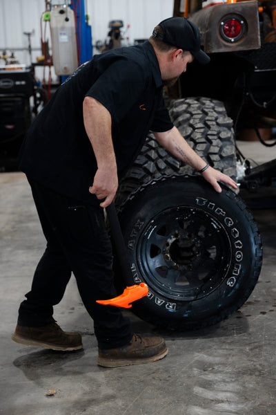20" Indestructible Handle Tire Bead Breaker Hammer, 5 lb. Head – GROZ USA