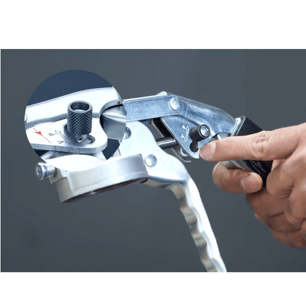 PROLUBE Dual Pistol/Lever Handle Grease Gun – GROZ USA